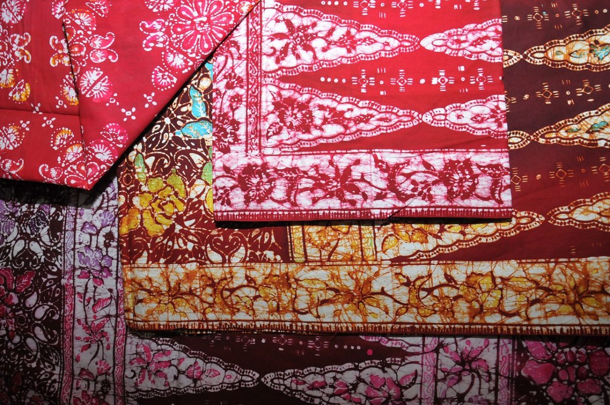 Batik Malaysia: Warisan Budaya Terunggul – Omar Ali